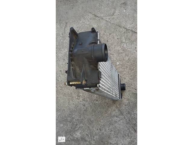 Б/у Радіатор інтеркулера Mercedes Sprinter 9065010101 (2006-2015 ...