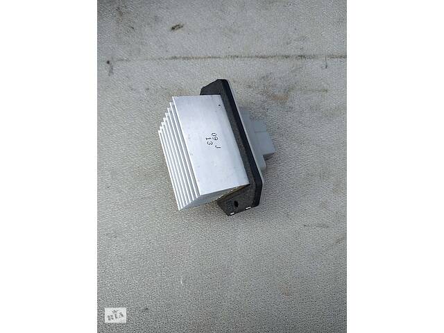 Резистор печной Land Rover Discovery 3 04-09 | Купить на Запчасти RIA.com