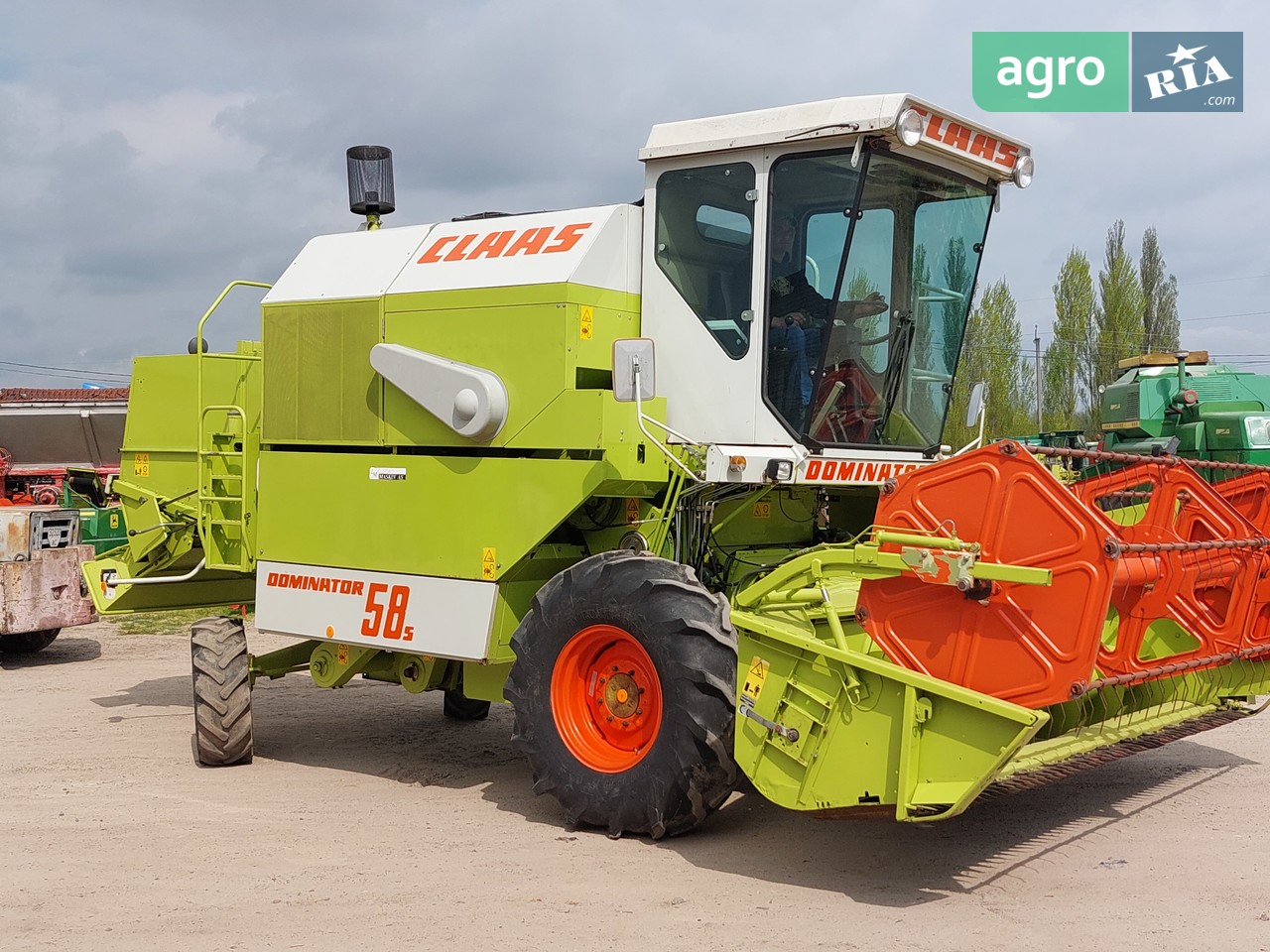 Купити Міні комбайн Claas Dominator 58S 1995. Б/в. Ціна 28 000 $, Луцьк ...