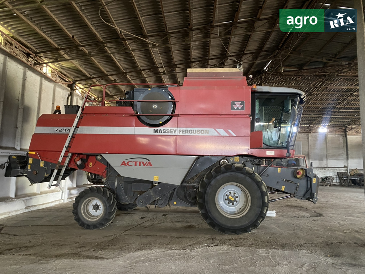 Купити Комбайн Massey Ferguson 7244 2005. Б/в. Ціна 40 000 $, Львів ...