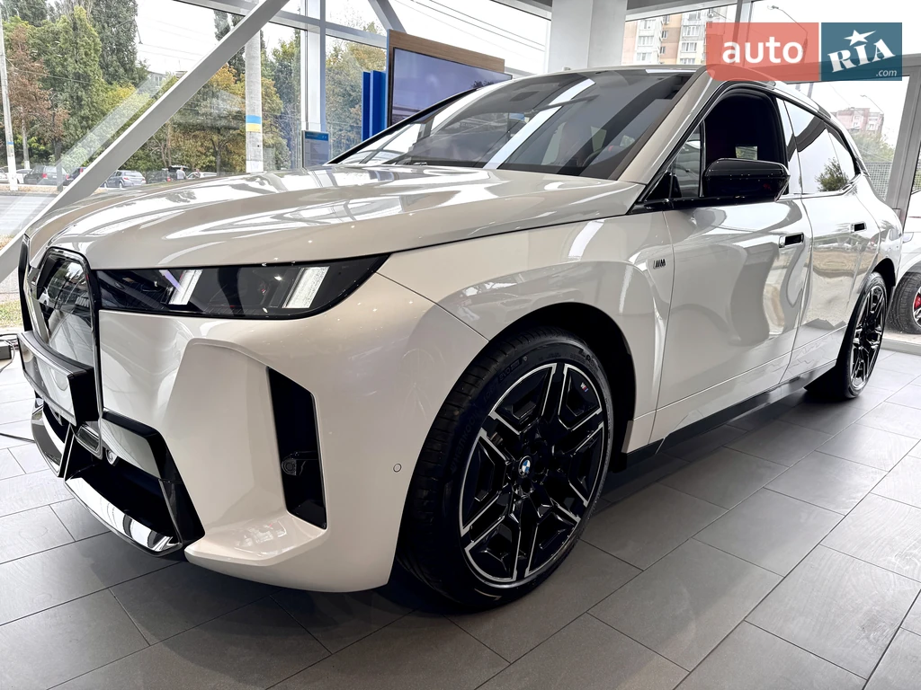 AUTO.RIA – Нове авто БМВ АйІ кс (BMW iX), M70 108.9 kWh (659 к.с ...