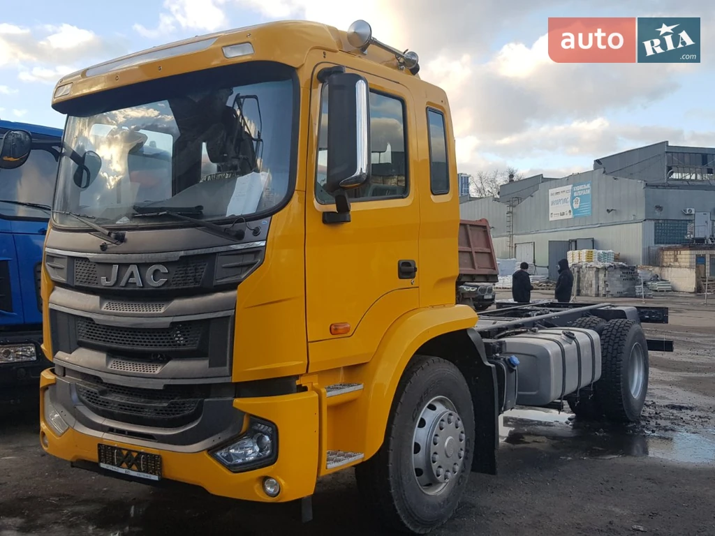 AUTO.RIA – Новое авто Джак Н200 (JAC N200), N 6.7 MT (271 к.с.) 4х2 Base 2024 г.в., желтый. Цена ...
