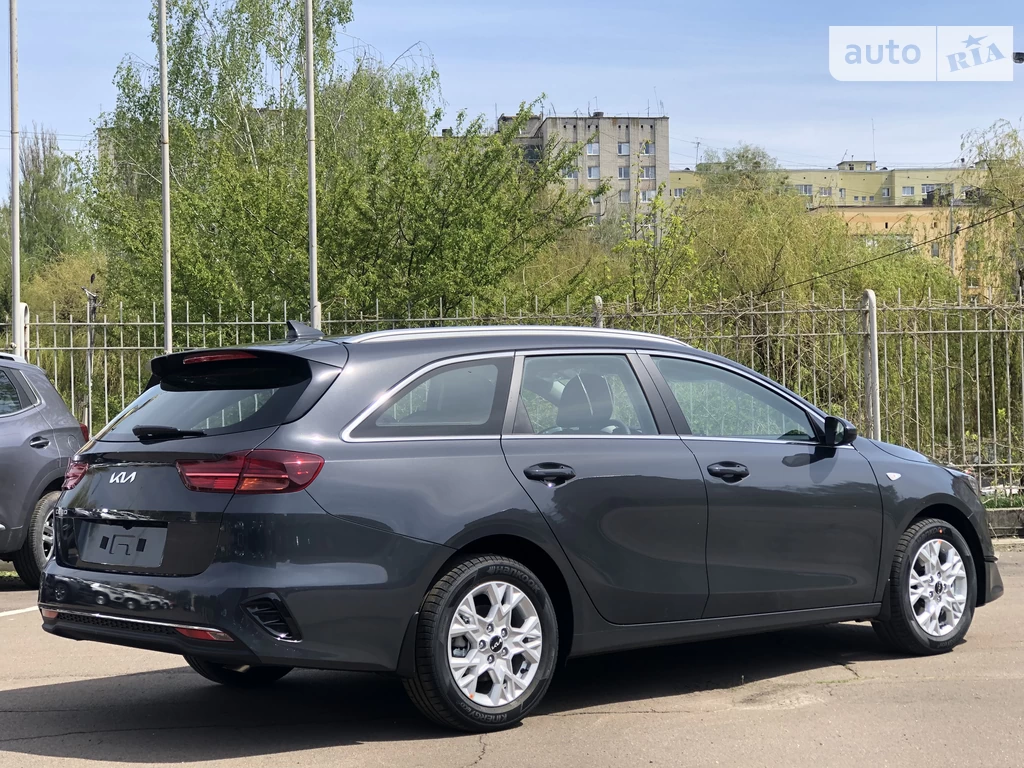 AUTO.RIA – Новое авто Kia Ceed SW (Kia Ceed SW), 2024 г.в., . Цена ...
