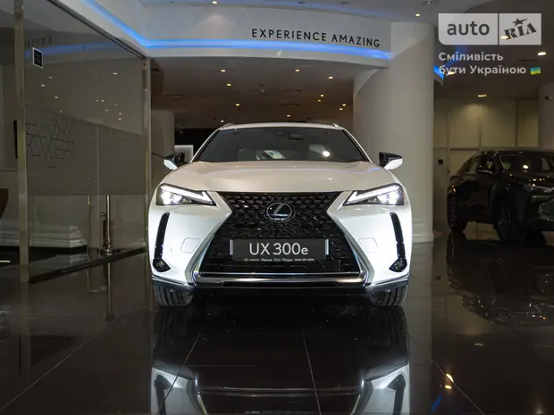AUTO.RIA – Нове авто Лексус ИХ (Lexus UX), 300e 72.8 kWh AT (204 к.с ...