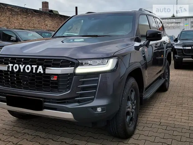 AUTO.RIA – Новое авто Toyota Land Cruiser 300 (Toyota Land Cruiser 300 ...