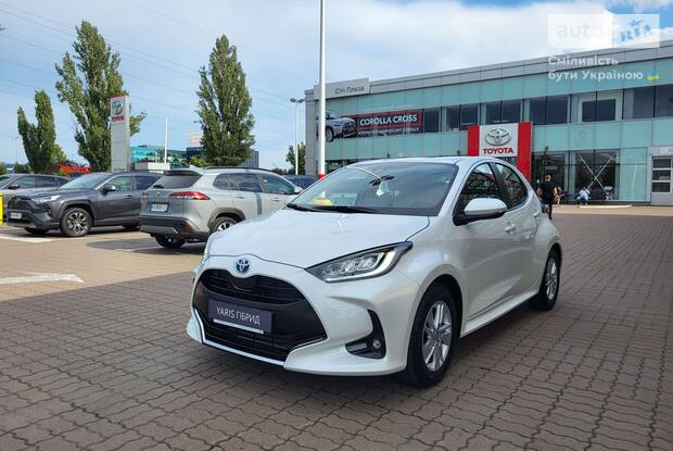 AUTO.RIA – Нове авто Toyota Yaris (Toyota Yaris), 2023 р.в., . Ціна ...