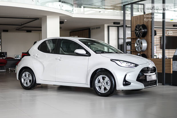 AUTO.RIA – Новое авто Тойота Ярис (Toyota Yaris), 1.5i Hybrid e-CVT ...