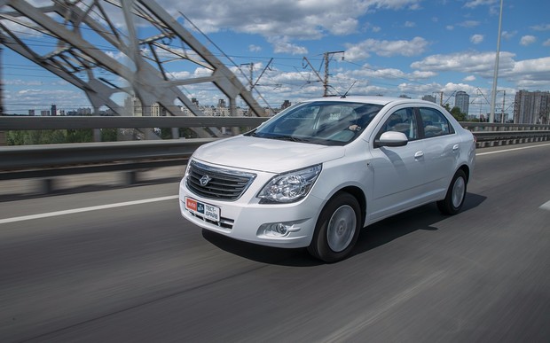 AUTO.RIA – Равон тест драйв і огляд Ravon R4 з фото